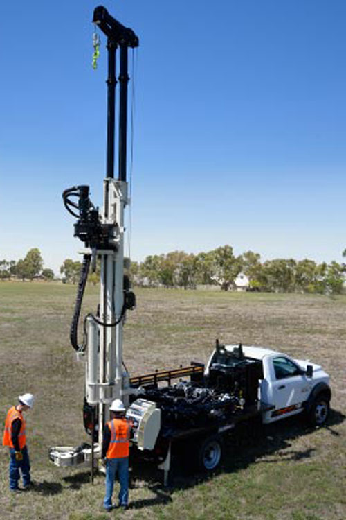 150GT Geotechnical Drill Rig | Geoprobe Systems®