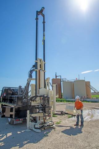 3200 Drill Rig | Geoprobe Systems®